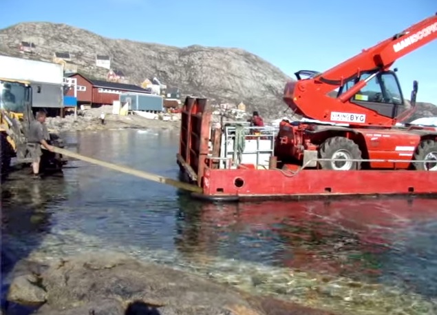 Manitou crash on Greenland. Watch what happens.