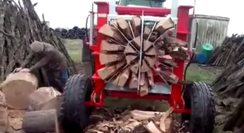 Amazing Wood Cutting Machine