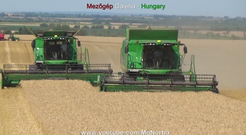 John Deere T660 & S660