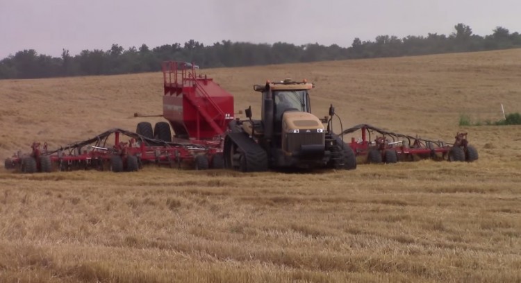 Challenger MT875C with 60ft Horsch Anderson Air Drill