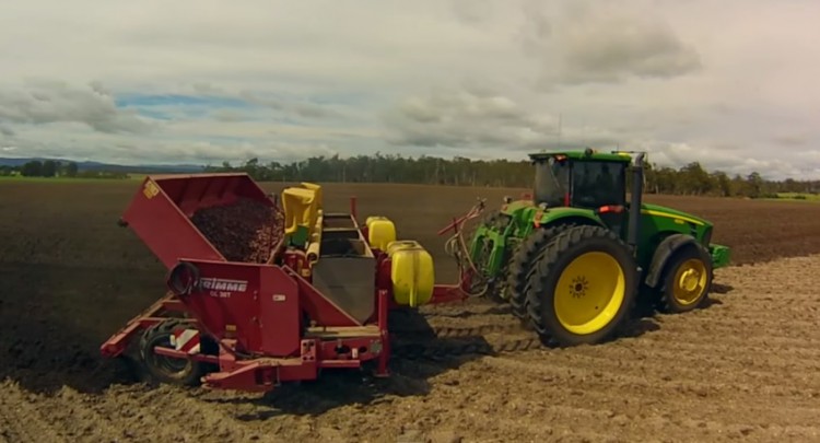 Potato Planting 2014 Australia Grimme Spudnik John Deere Tom Osborne