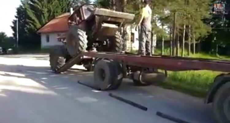 Forest tractor fail crash accident
