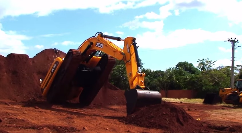 IMPRESSIVE JCB SHOW!!