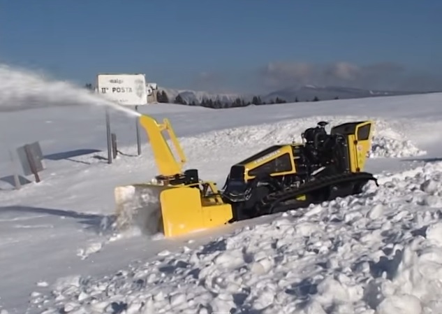 RC Robot Snowblower.