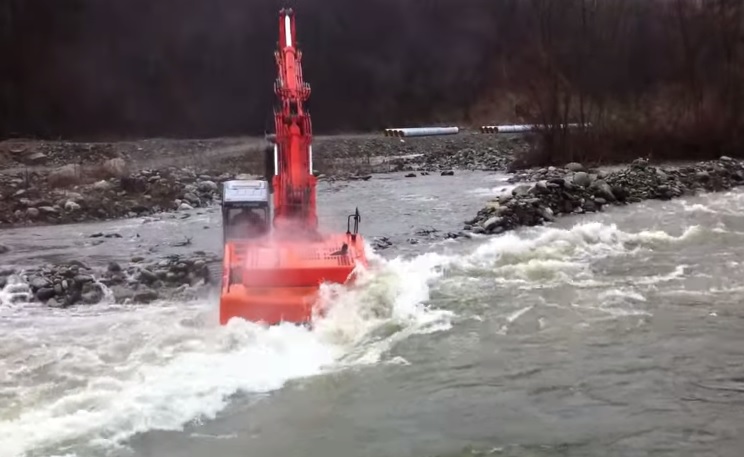 Extreme Excavator, Deep Water
