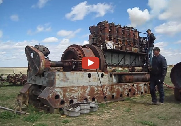 Enterprise DSG-36 Antique Diesel Engine First Fire up after a 30 year ...