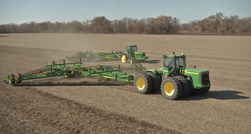 Kelly Engineering 62' Diamond Disc Chain Harrow