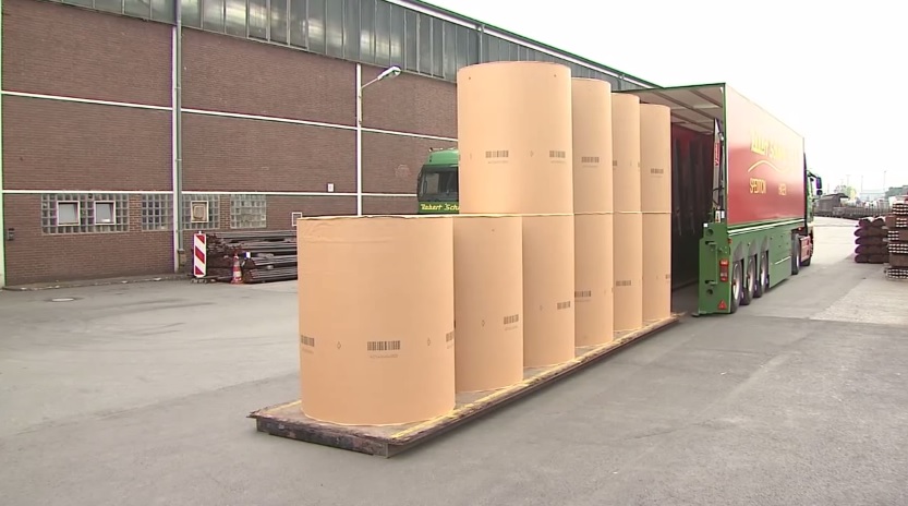 Special truck to transport rolls of paper. See how it works