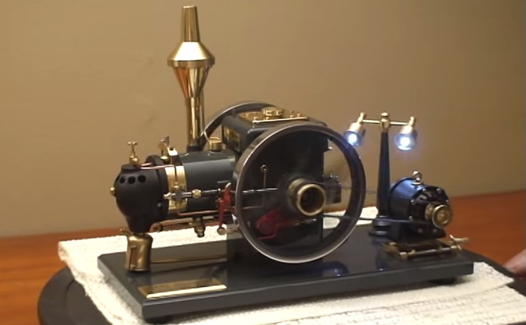 How Does A Lanz Bulldog Engine Work