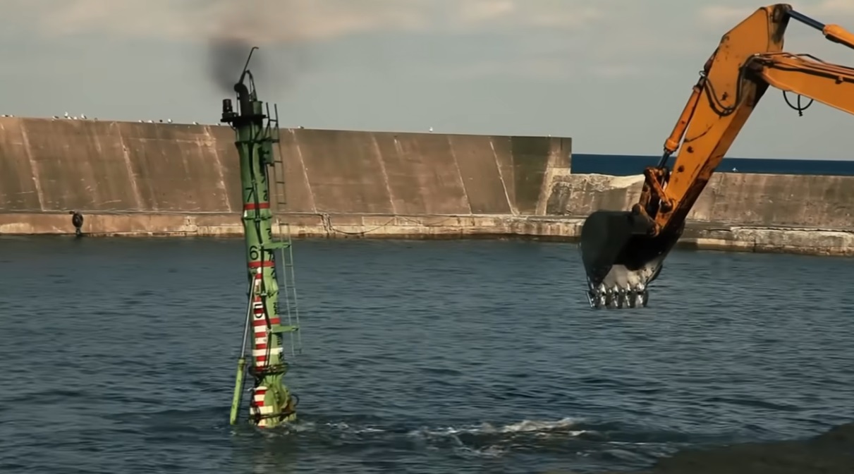 Underwater bulldozer Komatsu D155W