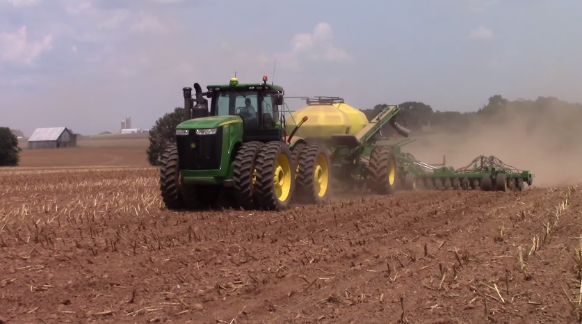 John Deere 9410R 4wd and 1890 Air Drill sowing milo as a double crop ...