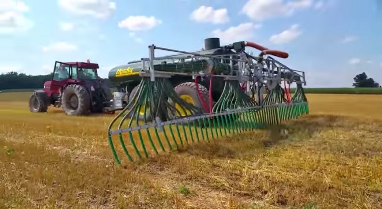Manure drop tube demonstration. -Farmerknowsbest-