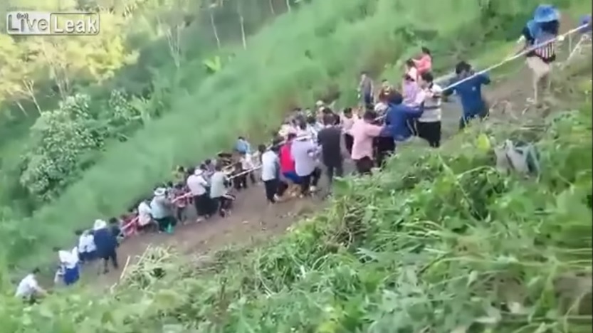 The Human Tow Truck - Super!