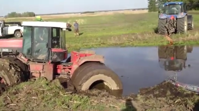 Versatile 2425 Stuck