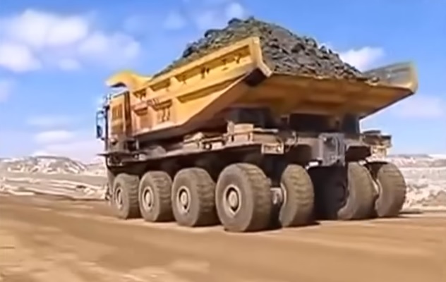 The Largest Chinese Mining Truck - WTW220E