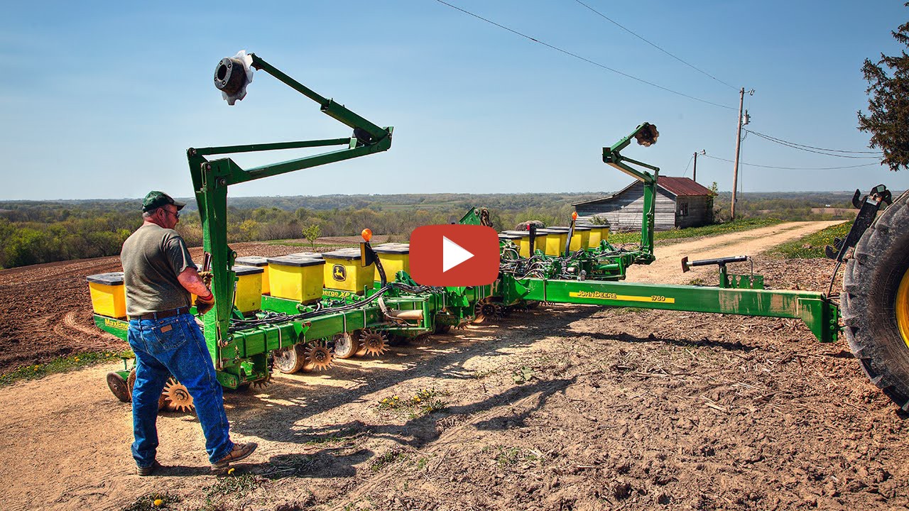 Test Run.. We run the new John Deere 1760 12 Row Planter over some ...