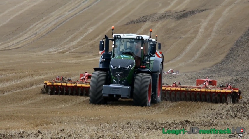Fendt 1050 Vario at Work in FRANCE