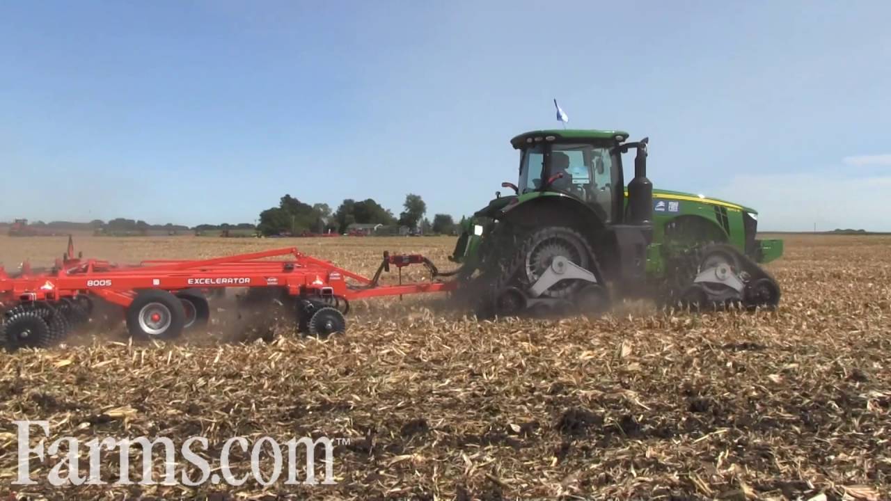 CAMSO Tracks on John Deere Tractor at Farm Progress Show Tillage ...