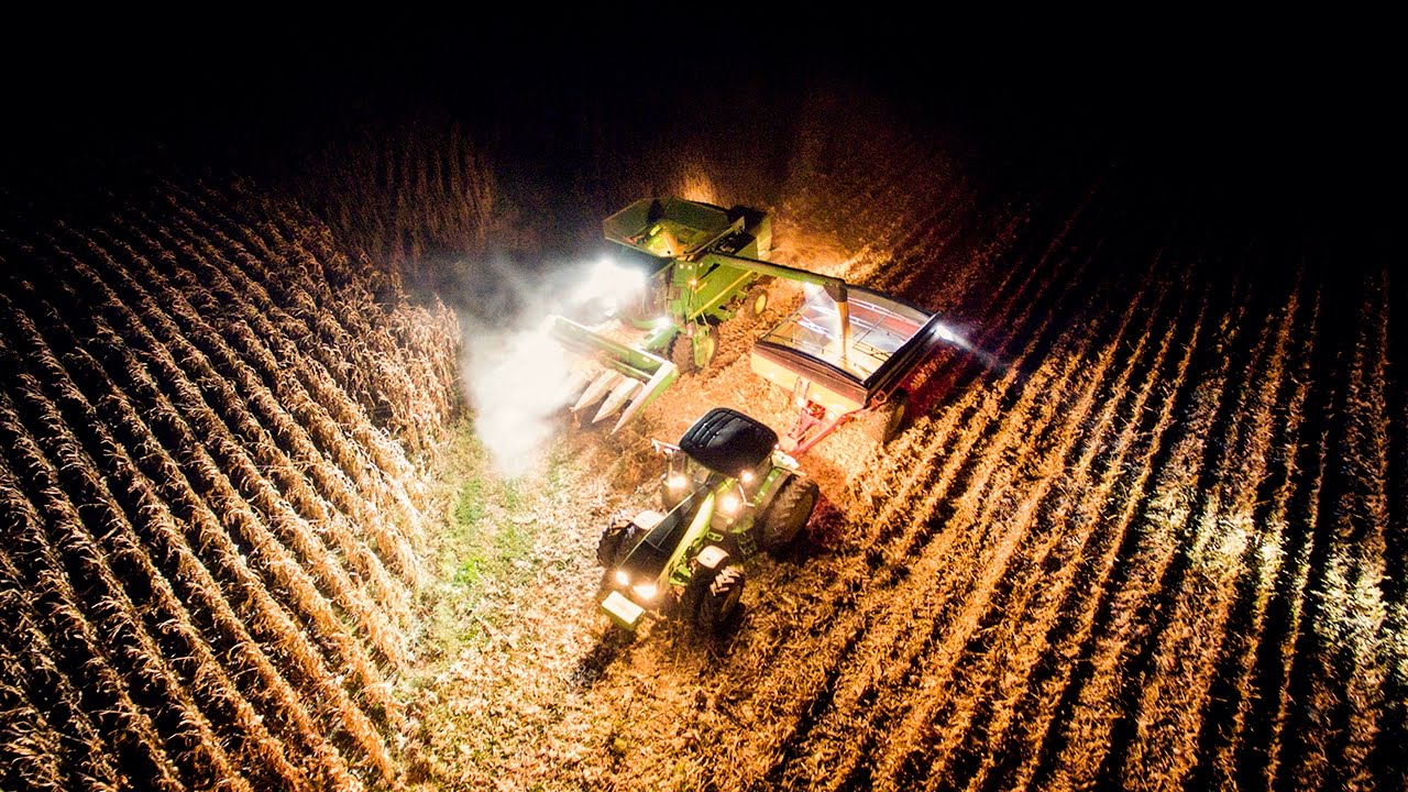 Corn Harvest 2016 begins. Wisconsin Harvest -- How Farms Work