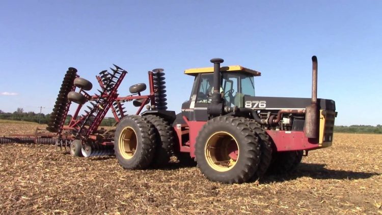 Versatile 876 4wd Tractor Disking -- bigtractorpower