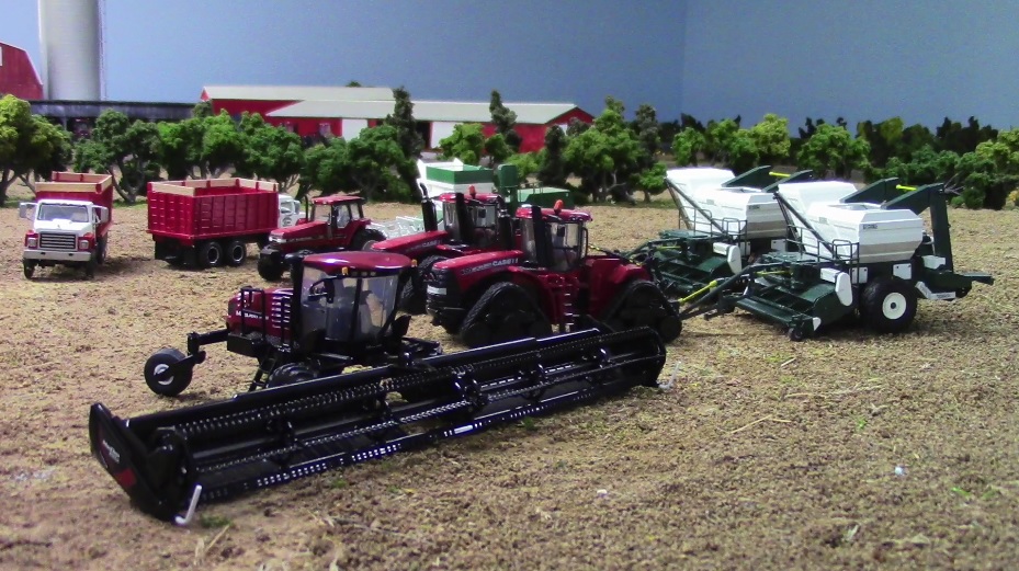 New 1/64 MacDon M1240 Windrower by SpecCast ToyTractorTimes
