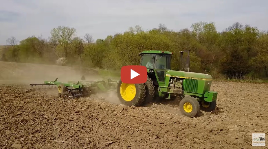 First Pass - Disking Chiseled Ground - John Deere 4640 & 630 Disk -- How Farms Work