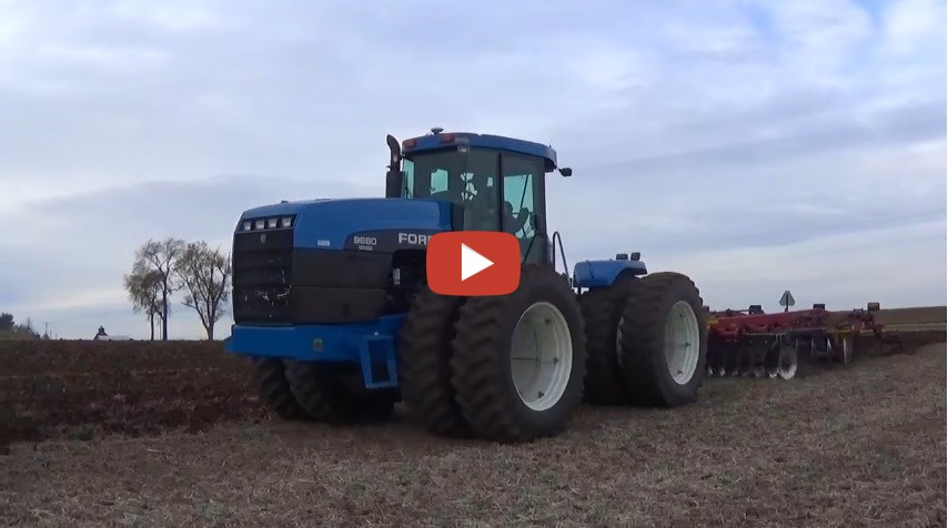 Mike Less -- Ford 9680 Versatile tractor pulling a Case IH 875 disk ...