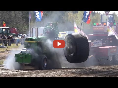 Most Terrifying Tractors Pulling Fails - Tractor Pulling fails, broken ...