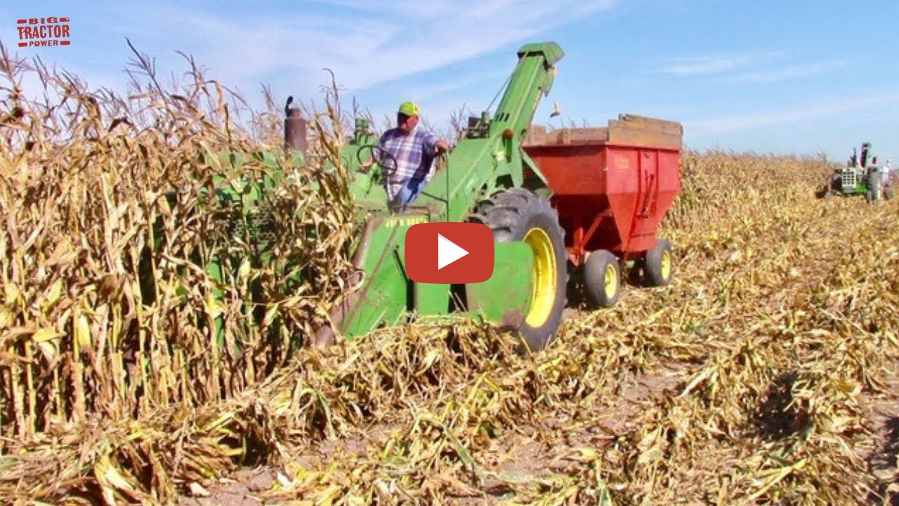 bigtractorpower -- 40 tractors and corn pickers in the corn.. Corn ...