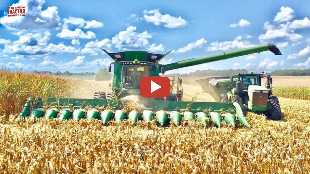 bigtractorpower -- Corn Harvest 16 Rows at a Time: John Deere equipment............