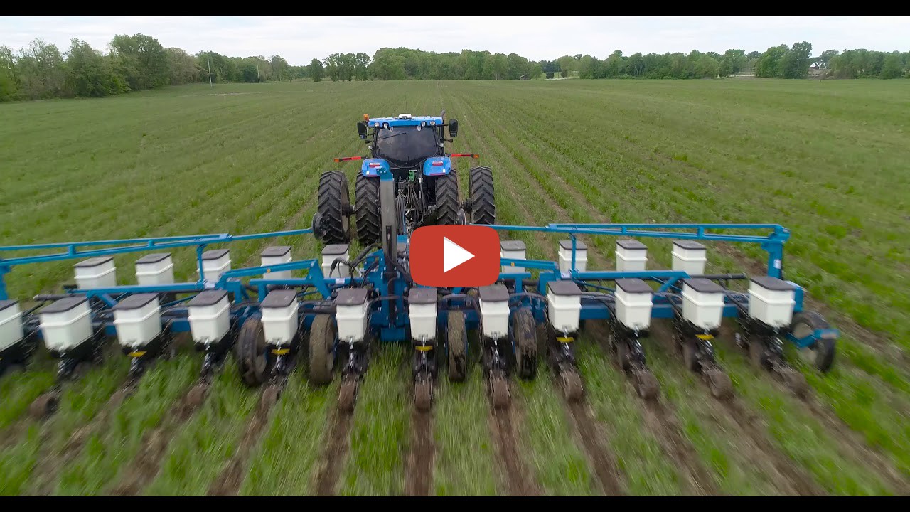 2020 Planting corn with our brand new Kinze 3600 planter with Precision ...