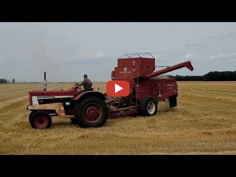 Here we'll take a step back in harvesting history to when the IHC 706 ...