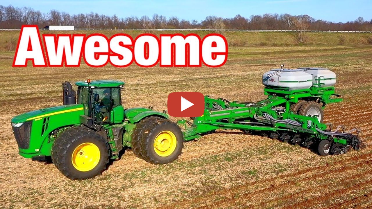 Running the brand new Unverferth Raptor Strip-Till bar with the John ...