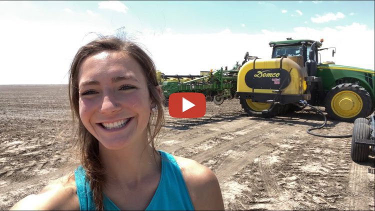Laura Farms - Live in This Tractor Cab (kinda) Planting 2021 with John ...