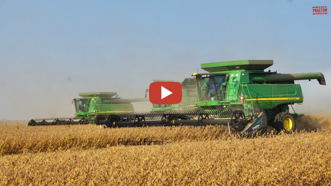bigtractorpower 2021 - A fleet of class 8 Combine harvesting soybeans on the first day of ...