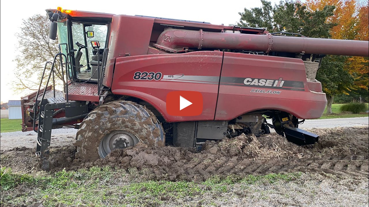 New Demo! CaseIH Combine Stuck! Yankum Out -- Corn Harvest 2021 -- Fall ...