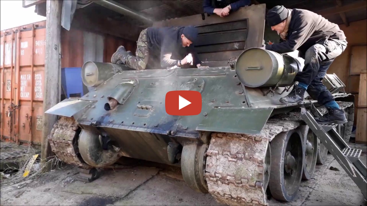 WW2 T-34 Tank Engine Cold Start Up Barn Find -- Difficult first start ...