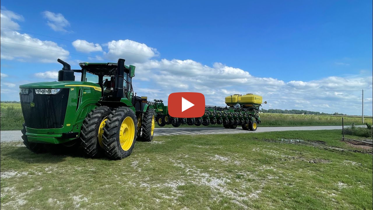 The John Deere db80 planter has finally arrived and it is huge and one ...