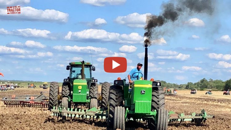 bigtractorpower - John Deere tractors taking part in the tillage ...