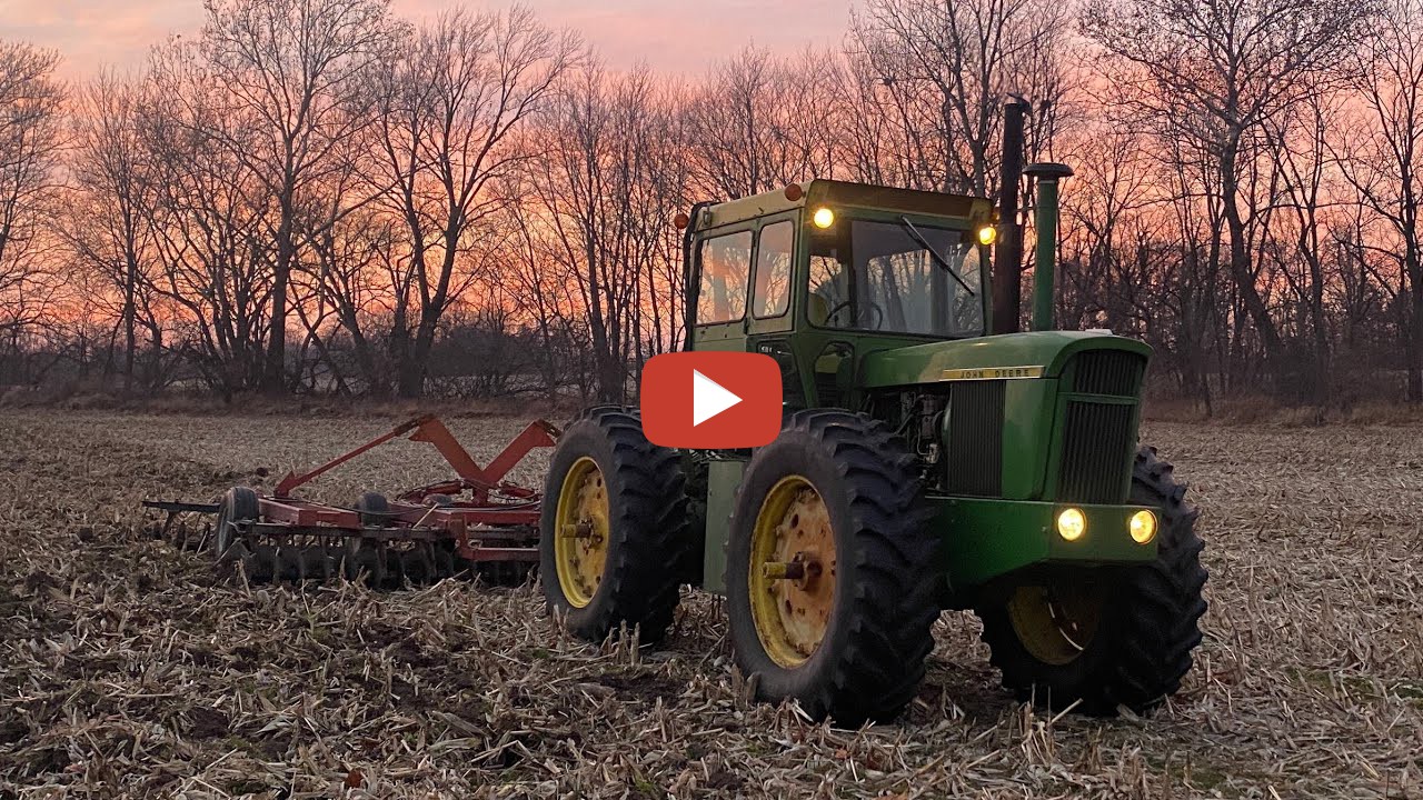 The John Deere 7020 is alive but the corn is dead. 2022 Corn Harvest ...