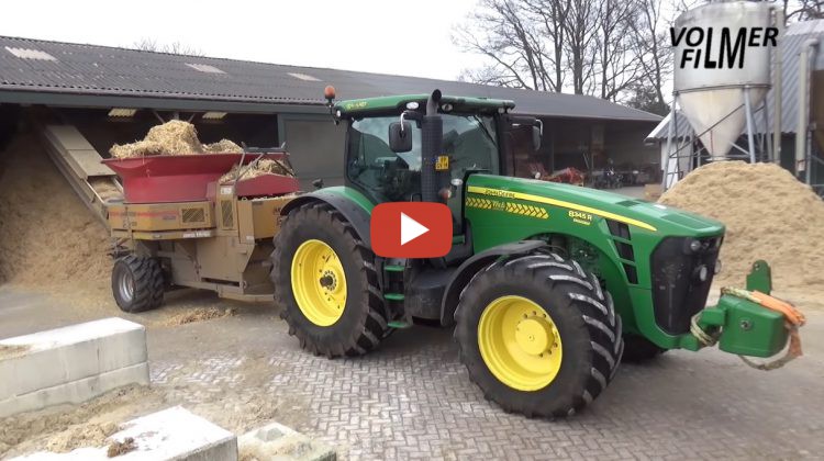 VolmerFilm 2023 – Chopping straw for bedding by custom worker W&B ...