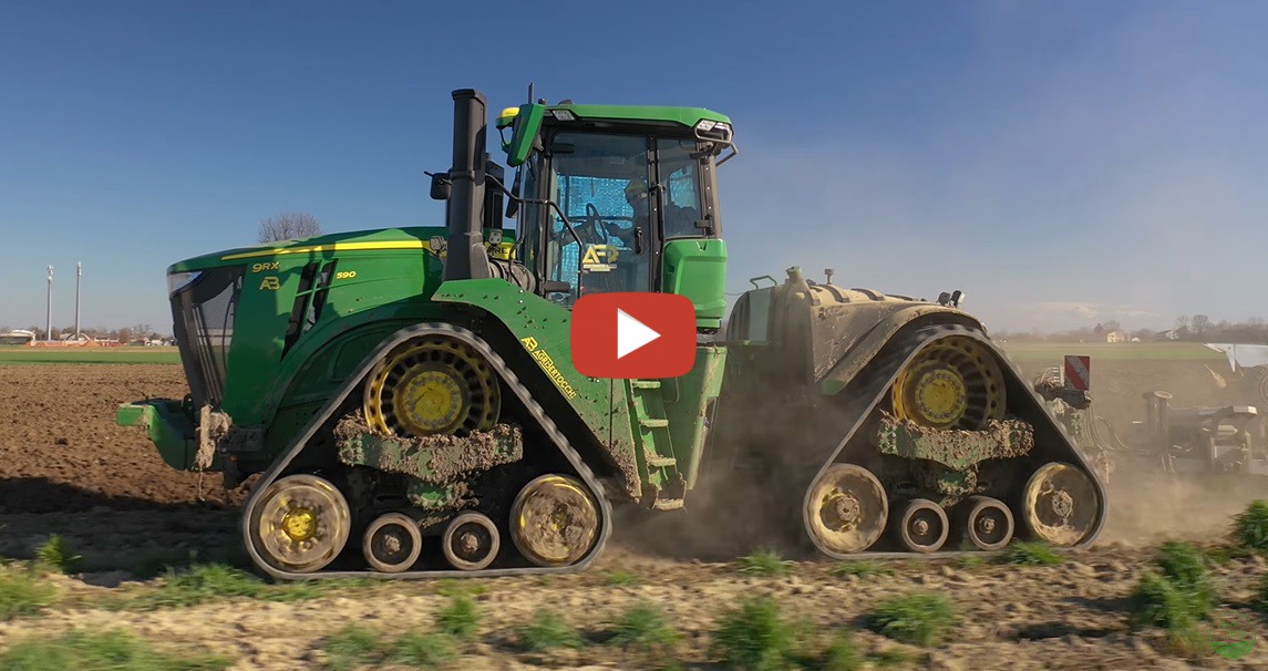 Plowing in Italy 2023......John Deere 9RX590 + Ermo Diablo plow -- AgroItaly