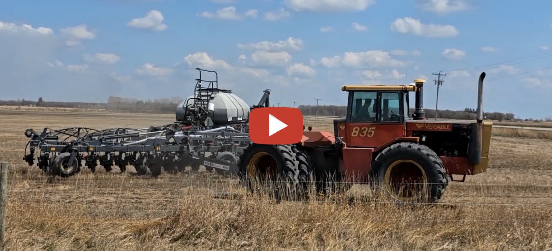 *Peter Agriconguy -- Spring Seeding with a vintage Versatile 835 4WD ...