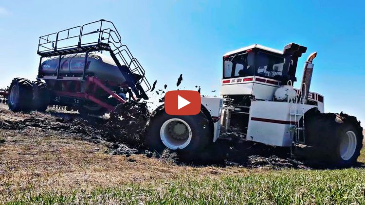 Welker Farms -- Can I Blame Autosteer? Stuck! Well, sorta. Hydraulic ...