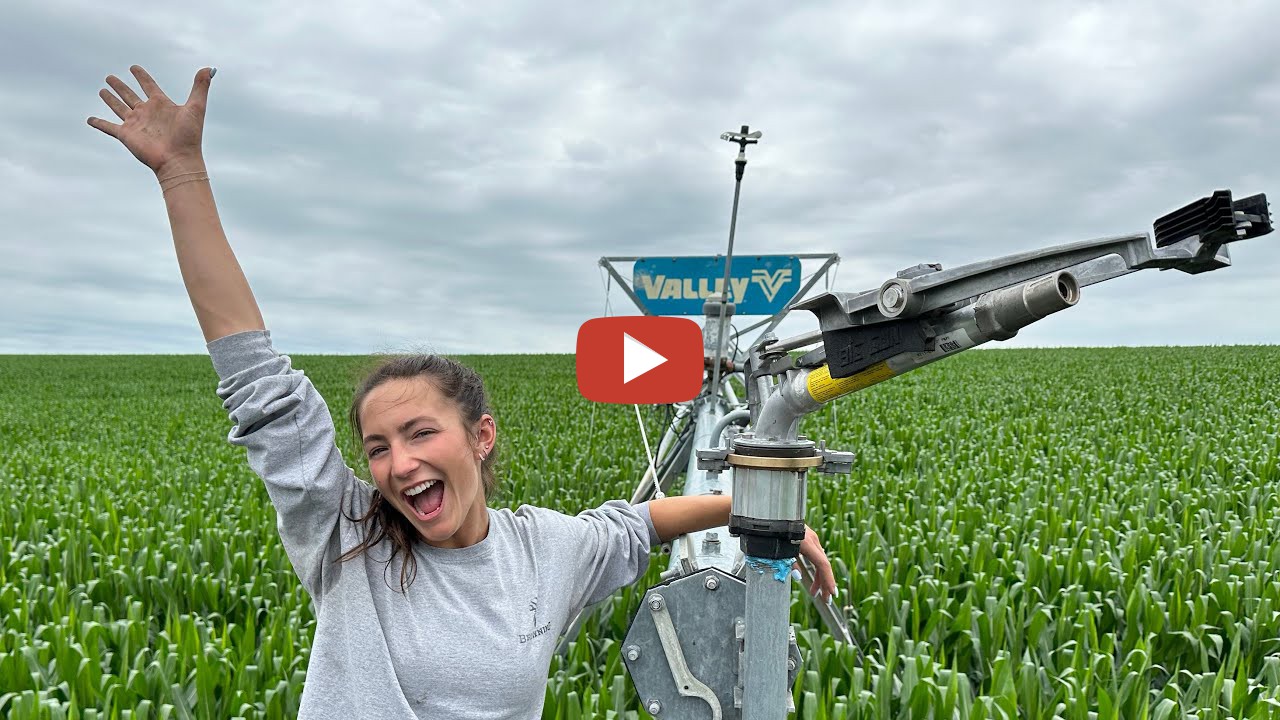 Laura Farms - This Shoots Water 75 Yards! Some pivot work... By the way ...