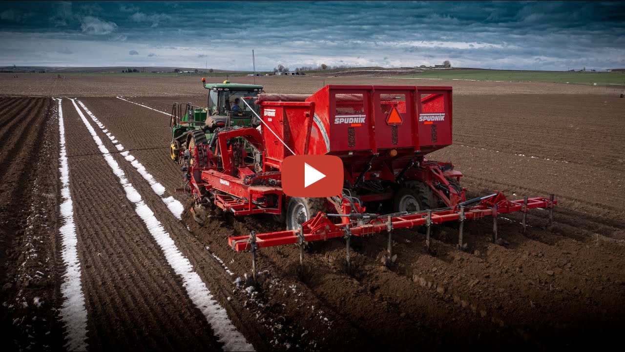 SpudnikEquipment -- Spdunik Folding 8 and 12 Row Planters -=Plants just ...