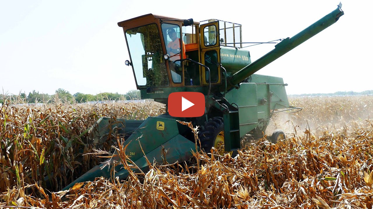 Some clips of both a John Deere 55 combine harvesting corn and a 55EB ...