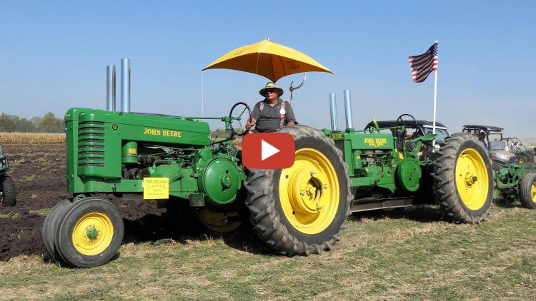 John Deere Tandem Tractor in the field aka. "Pipe Dreams" in the field ...