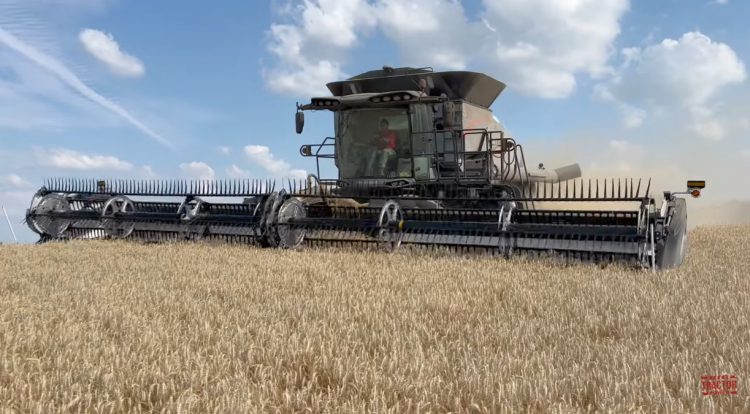 Big Tractor Power is out in the field with a pair 375 hp 390 bu. class ...