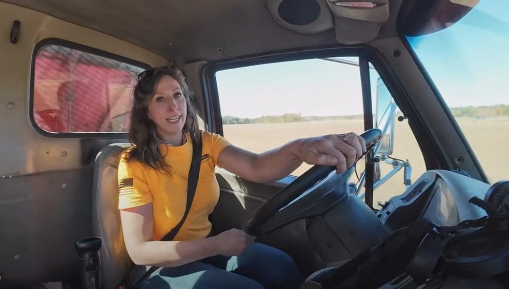 Bells Farming -- Nearing the end of Potato harvest, couple more days ...